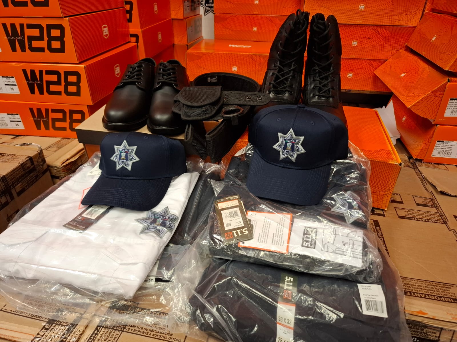 Agentes de la Secretaría de Seguridad y Protección Ciudadana reciben ...