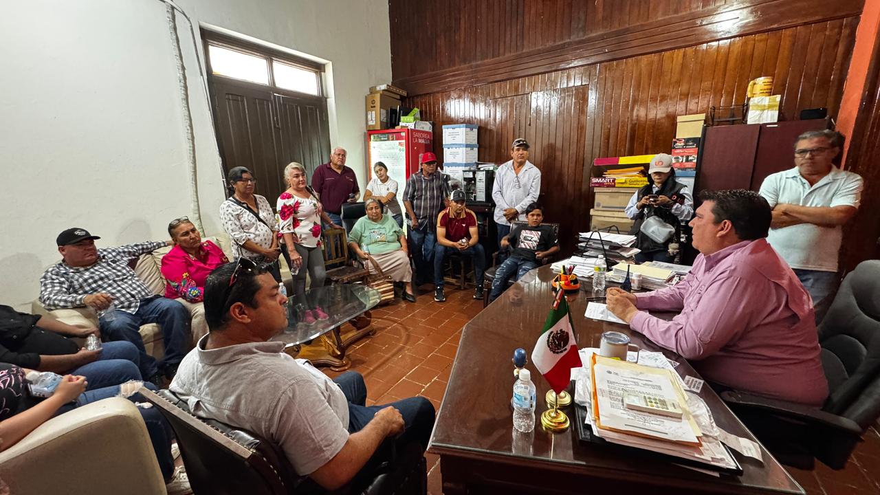 Ayuntamiento de El Fuerte atiende a habitantes de Estación Hoyancos por ...